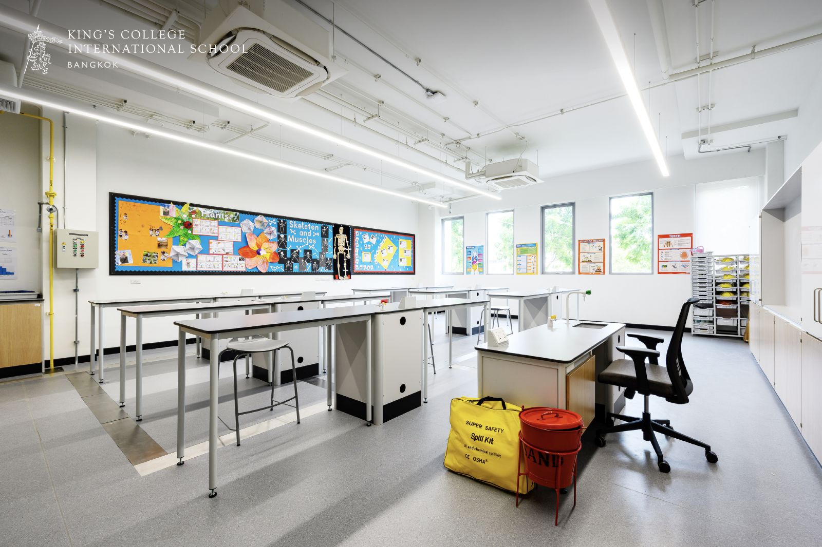 Hands-on experiences take students further | King's College Bangkok